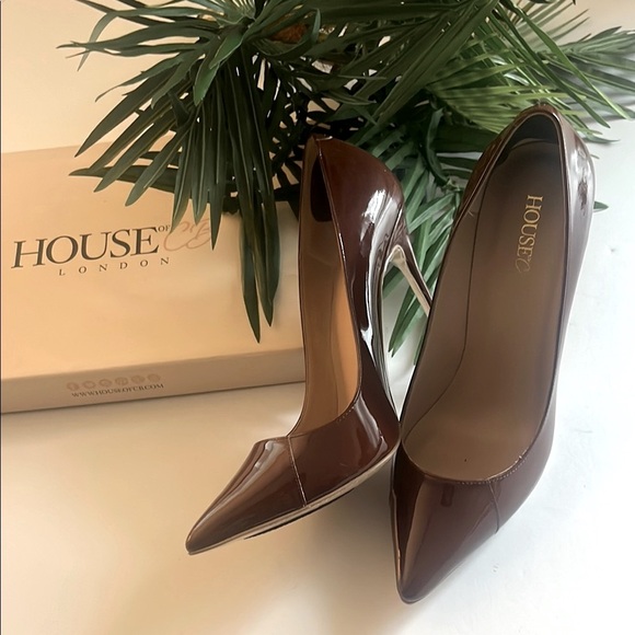 House of CB | Shoes | House Of Cb Brown Patent Leather Heels Size 39 ...